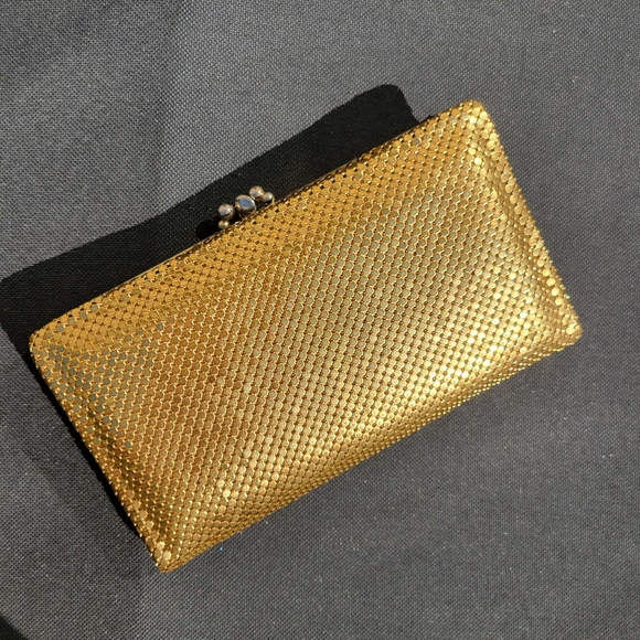 Whiting & Davis | Bags | Whiting Davis Gold Mesh Wallet Comb Case Gold ...